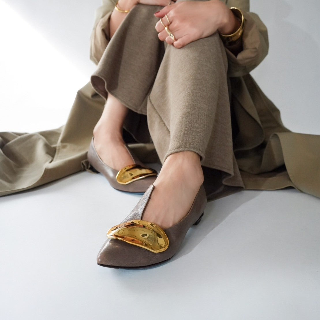 541163 ビーンズ・パンプス – MANA